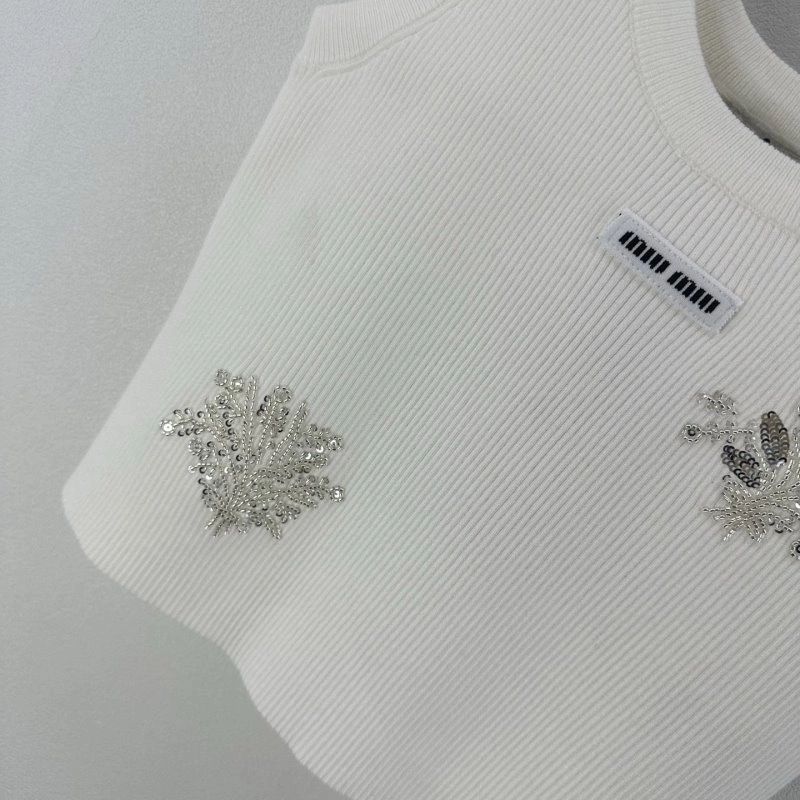 Low-cost Miu Miu Vest