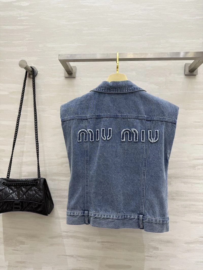 Bargain Miu Miu Vest