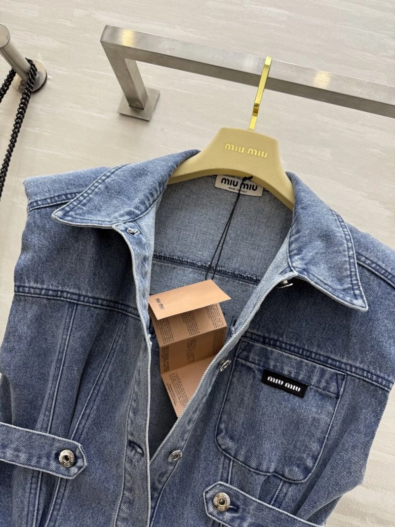 Bargain Miu Miu Vest