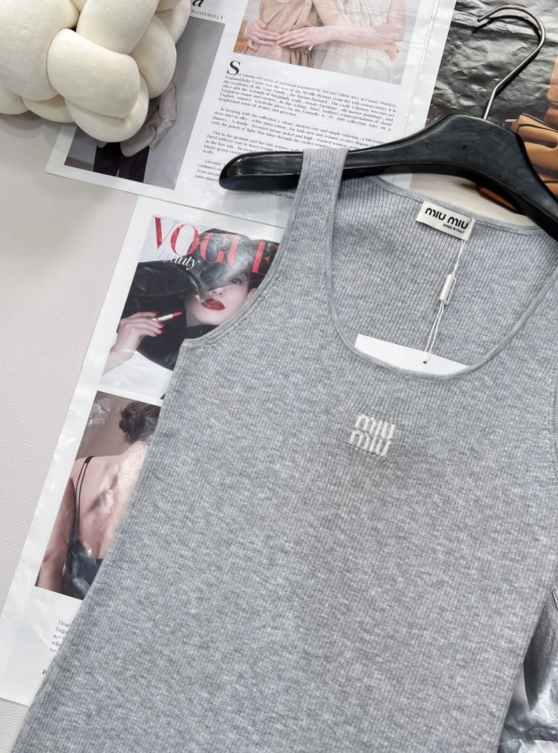 Precise copy Miu Miu Vest