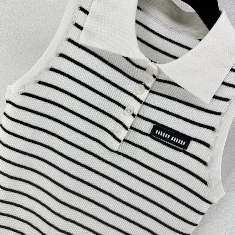 Exact replica Miu Miu Vest