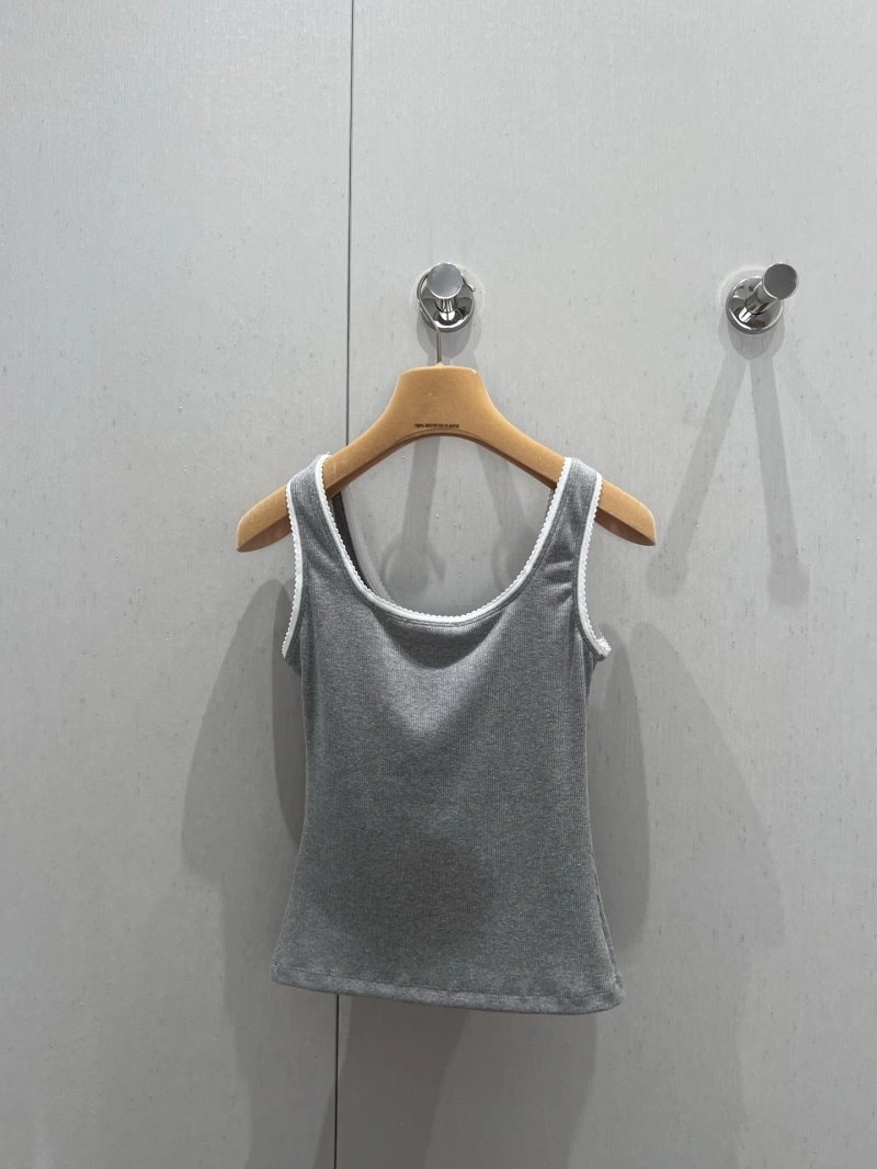 Accurate model Miu Miu Vest