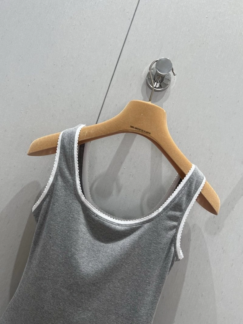 Accurate model Miu Miu Vest