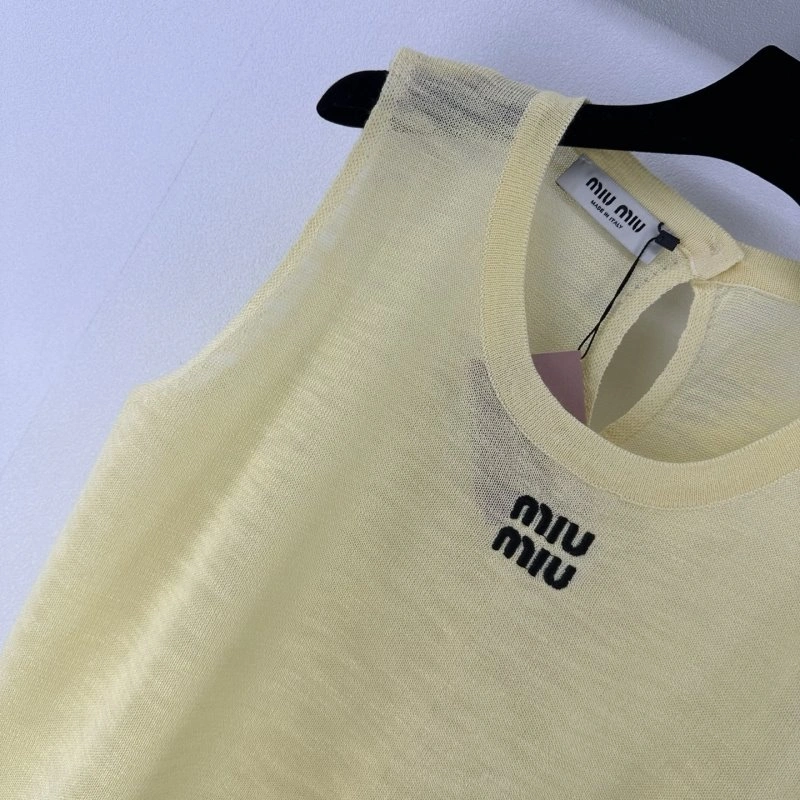 Brand-original Miu Miu Vest