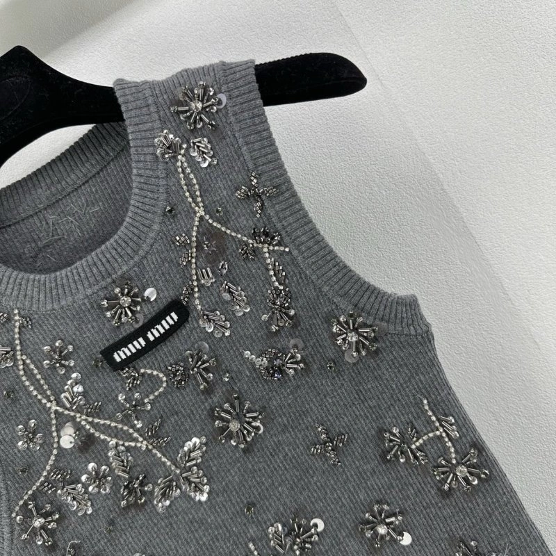 1:1 copy Miu Miu Vest