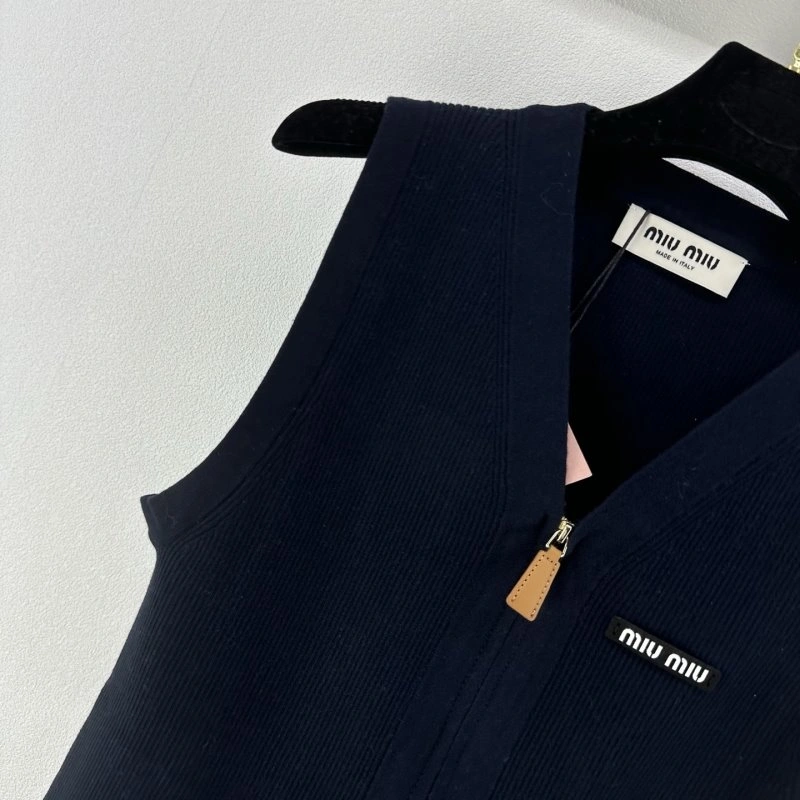 Factory-made Miu Miu Vest
