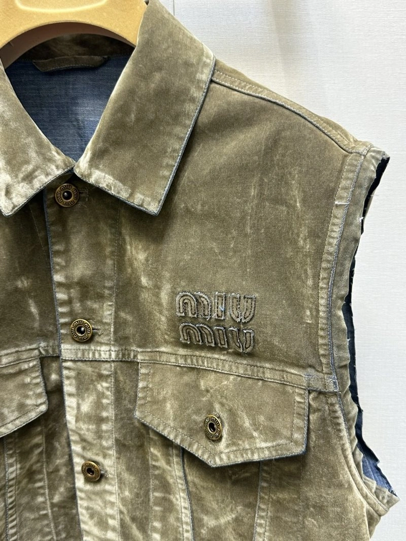 Factory-made Miu Miu Vest