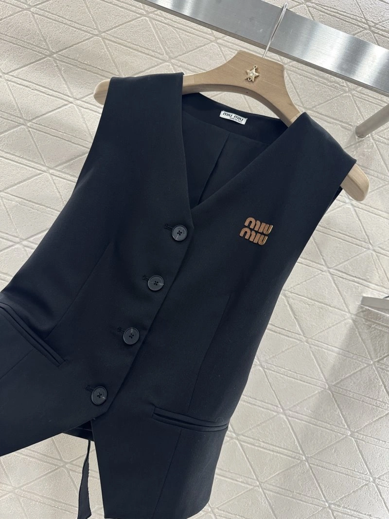 Low-cost Miu Miu Vest
