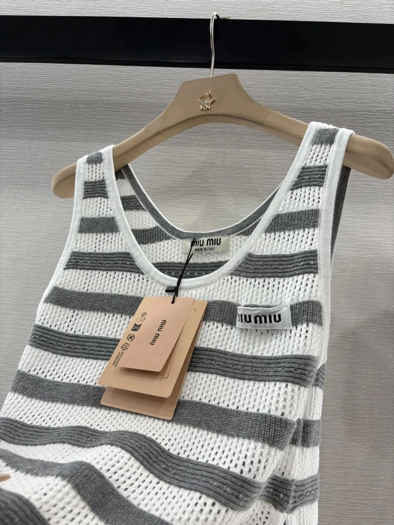 Factory-made Miu Miu Vest