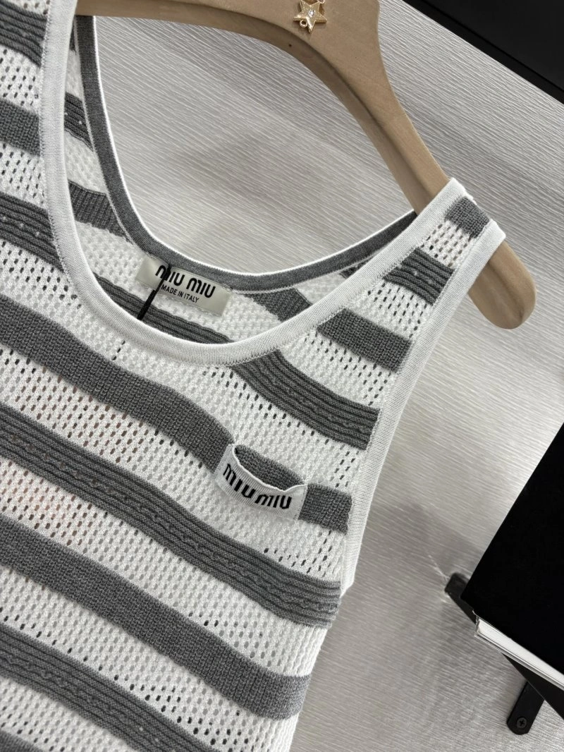 Factory-made Miu Miu Vest