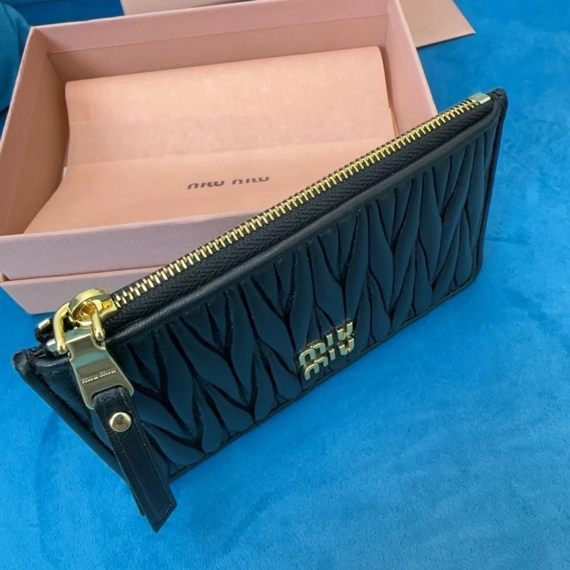 Bargain Miu Miu Wallets Purse