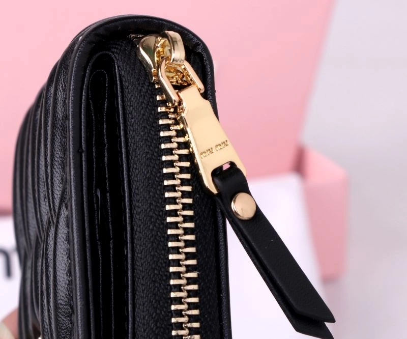 Bargain Miu Miu Wallets Purse