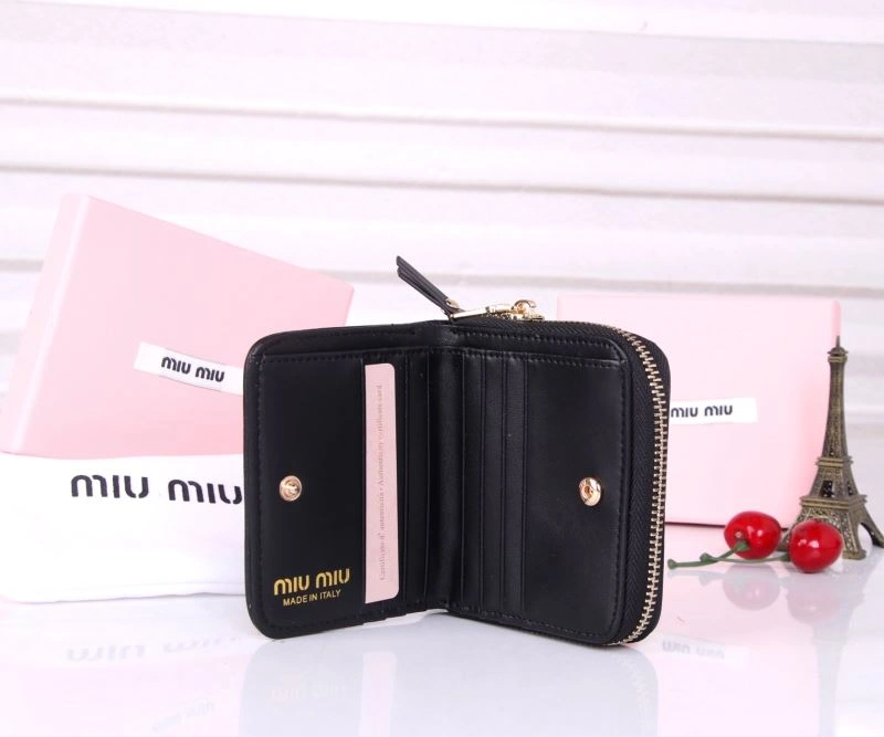 Bargain Miu Miu Wallets Purse