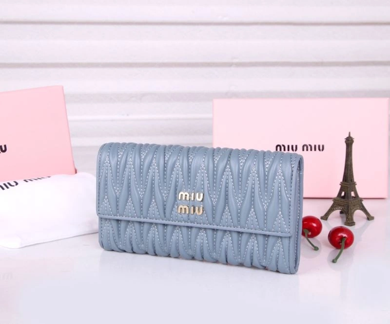 Accurate model Miu Miu Wallets Purse