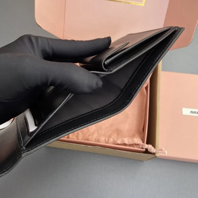 Low-cost Miu Miu Wallets Purse