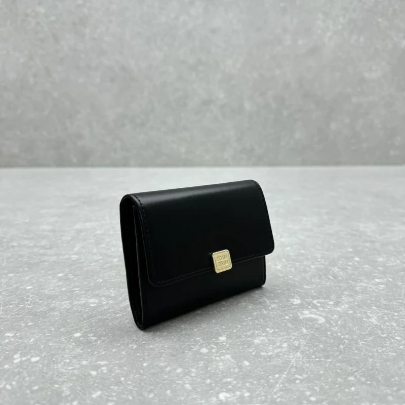 Accurate model Miu Miu Wallets Purse