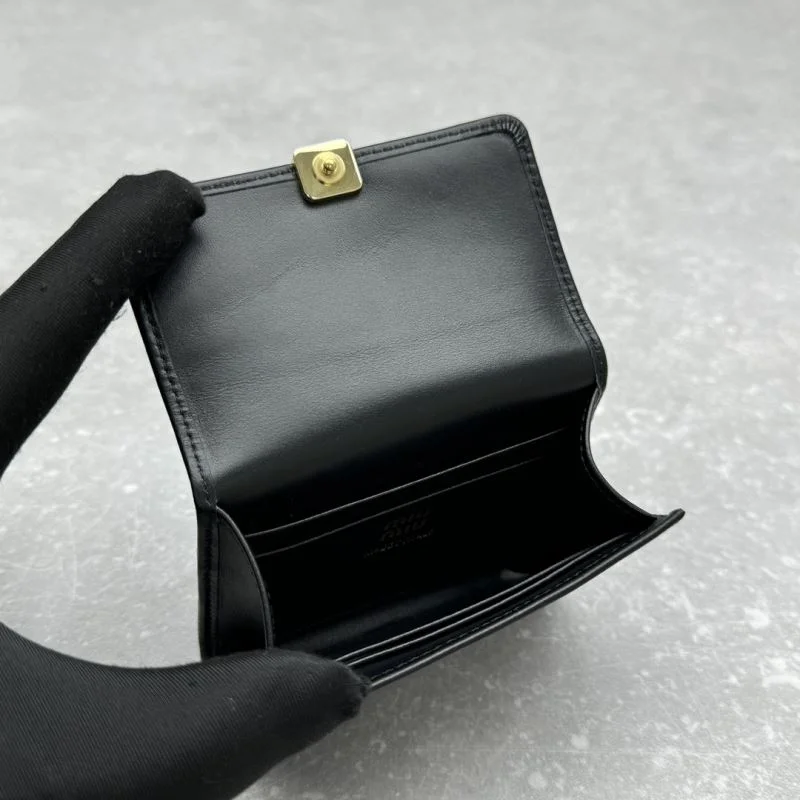 Accurate model Miu Miu Wallets Purse