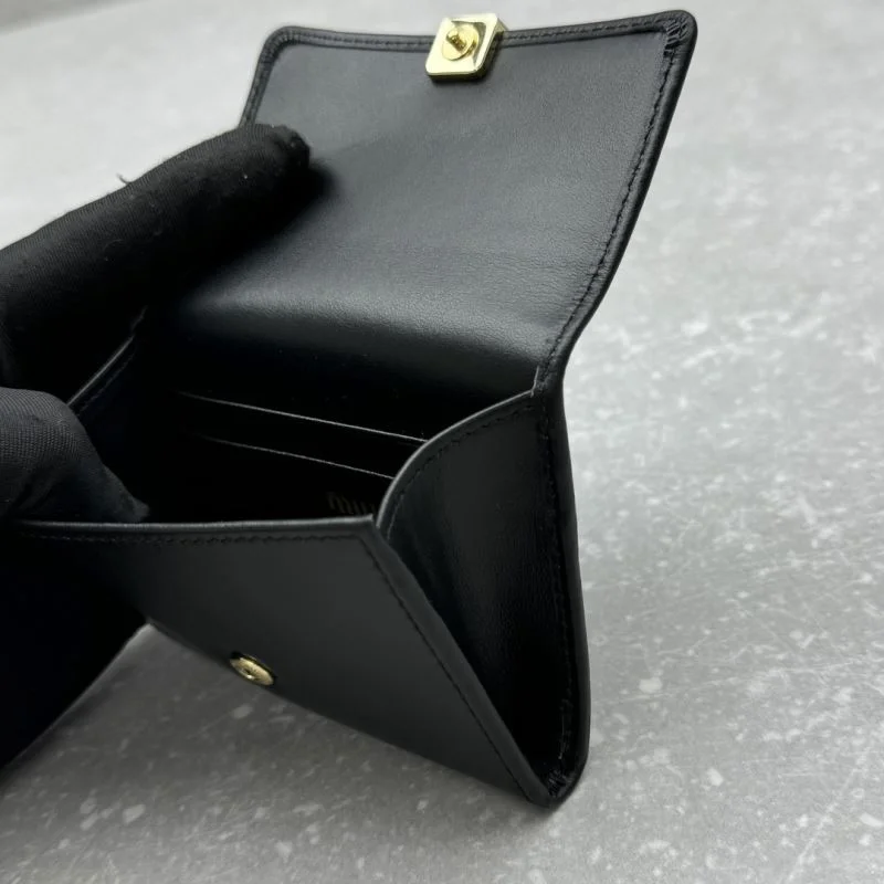 Accurate model Miu Miu Wallets Purse