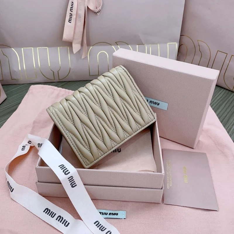 Value-priced Miu Miu Wallets Purse