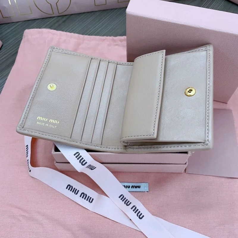 Value-priced Miu Miu Wallets Purse