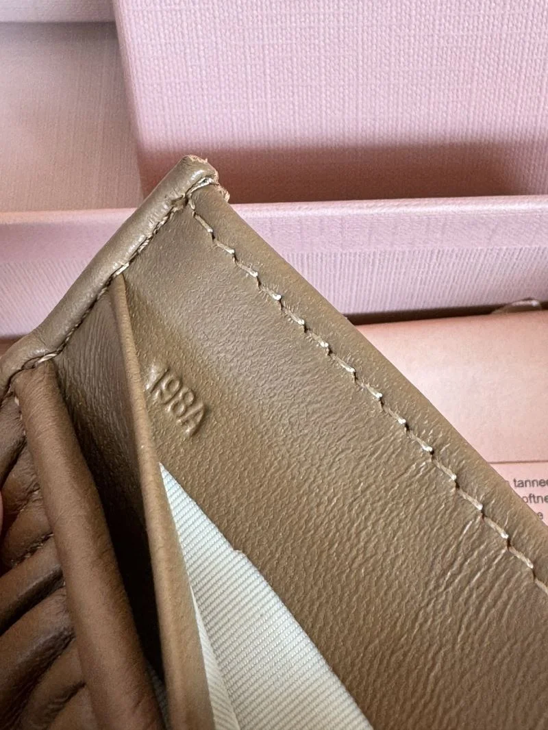 Low-cost Miu Miu Wallets Purse