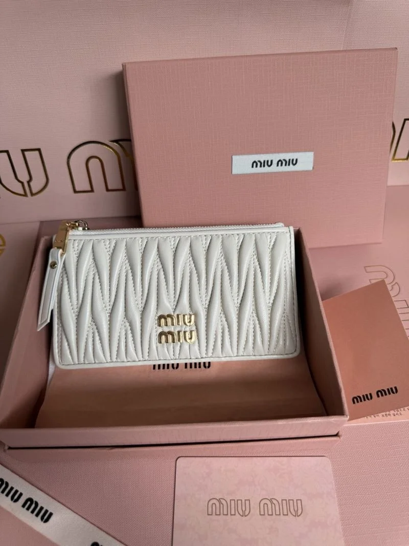 Indistinguishable Miu Miu Wallets Purse