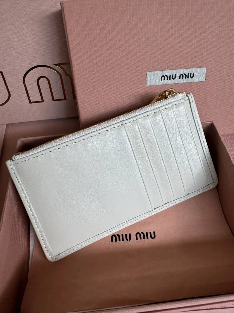 Indistinguishable Miu Miu Wallets Purse