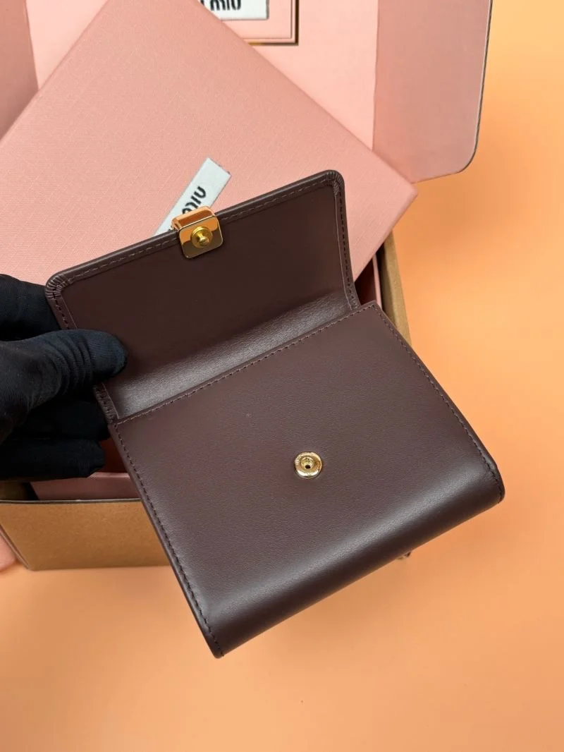 Accurate model Miu Miu Wallets Purse