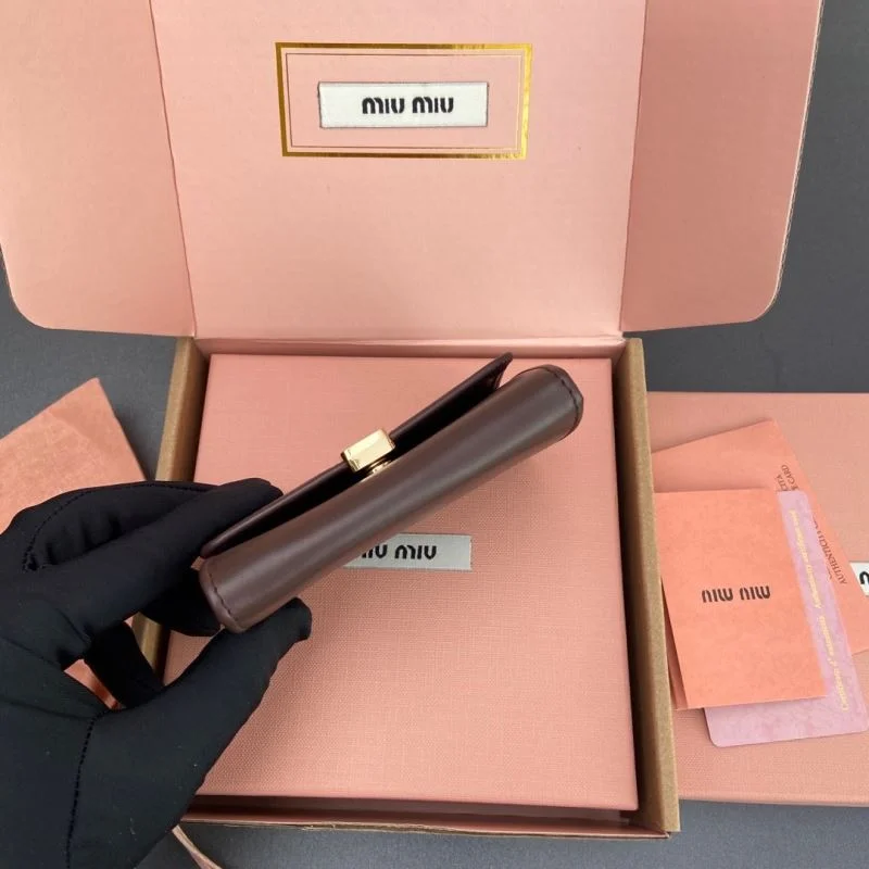 Indistinguishable Miu Miu Wallets Purse