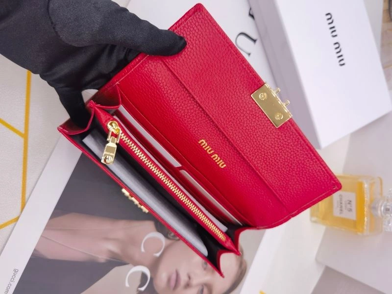 1:1 copy Miu Miu Wallets Purse