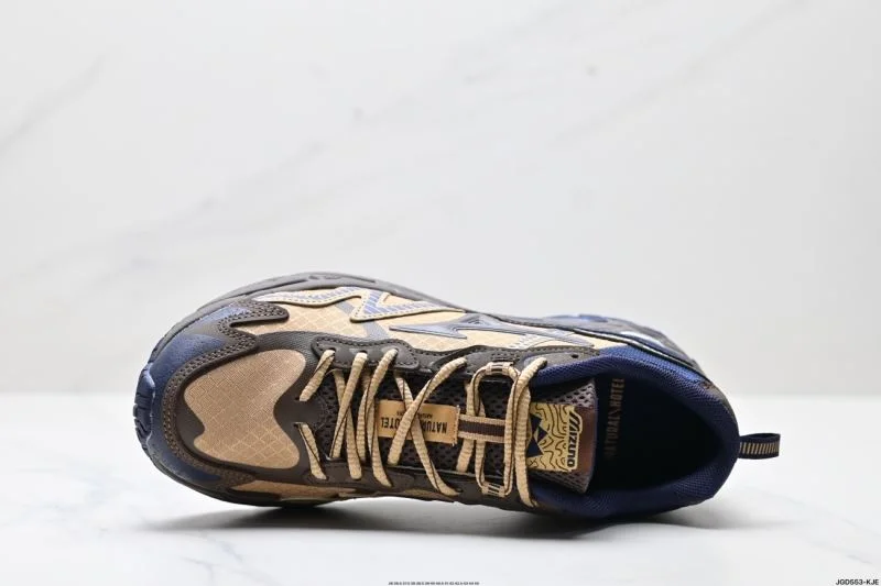 Affordable Mizuno Shoes