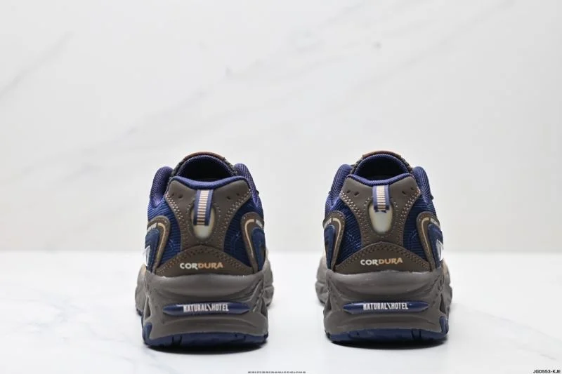 Affordable Mizuno Shoes