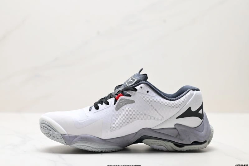 High fidelity Mizuno Shoes
