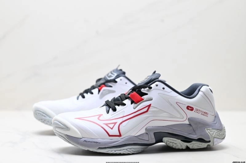 High fidelity Mizuno Shoes