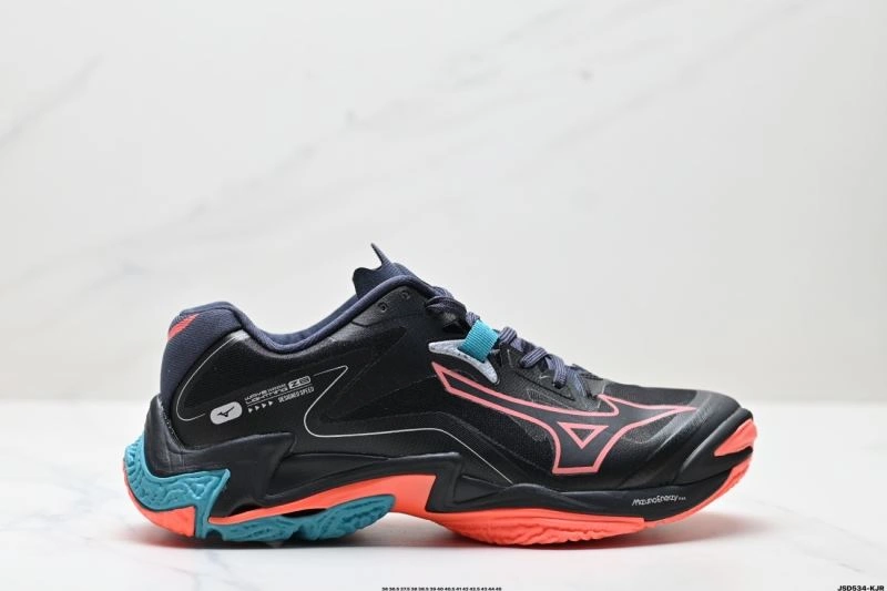 Mizuno Shoes