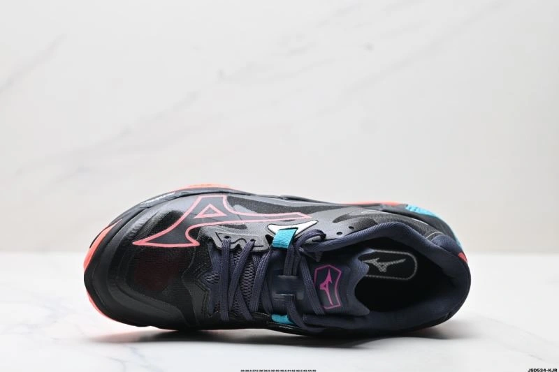 High accuracy Mizuno Shoes
