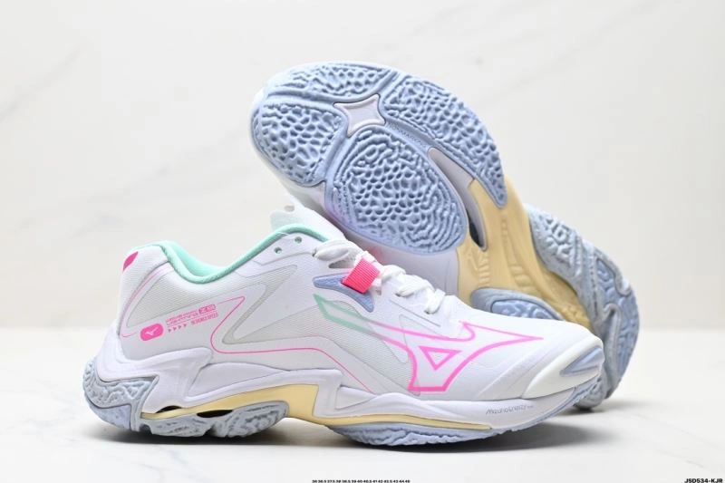Economical Mizuno Shoes