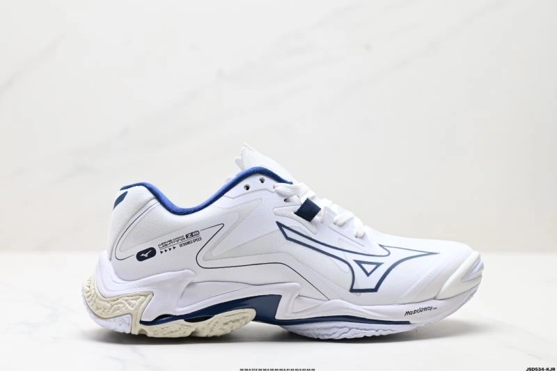 Mizuno Shoes