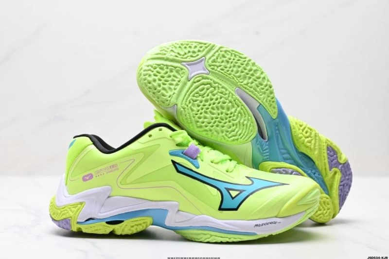 Original Mizuno Shoes