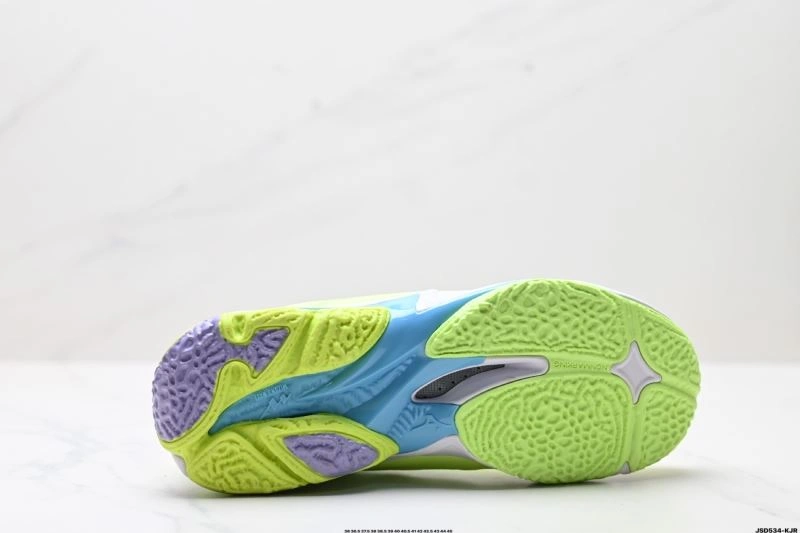 Original Mizuno Shoes