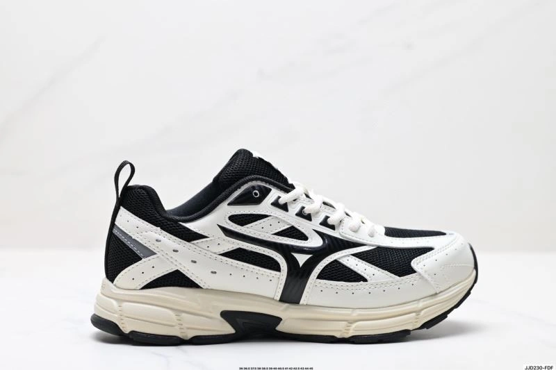 Mizuno Shoes