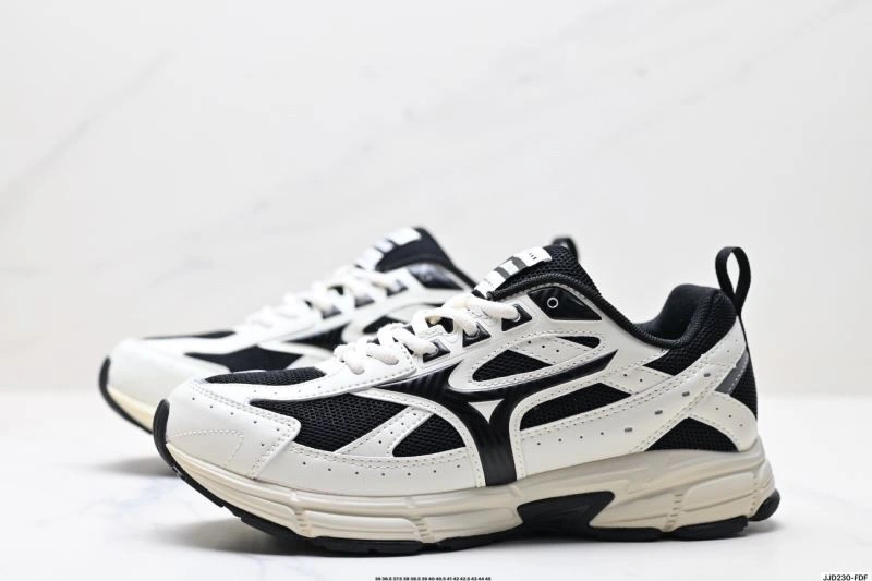 Budget-friendly Mizuno Shoes