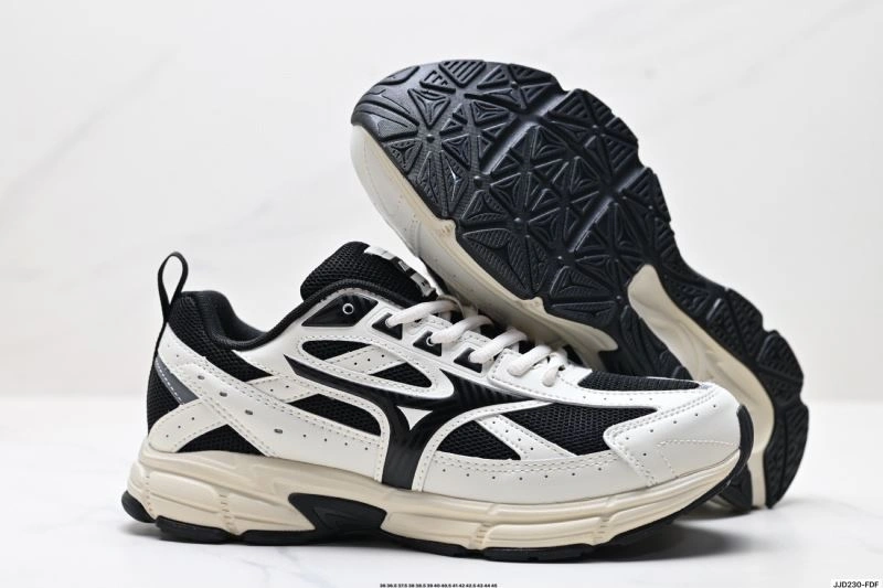 Budget-friendly Mizuno Shoes