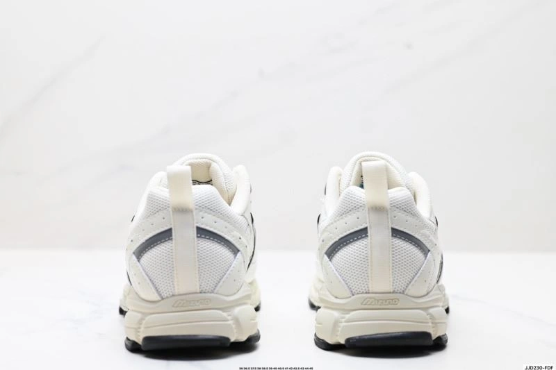 Budget-friendly Mizuno Shoes