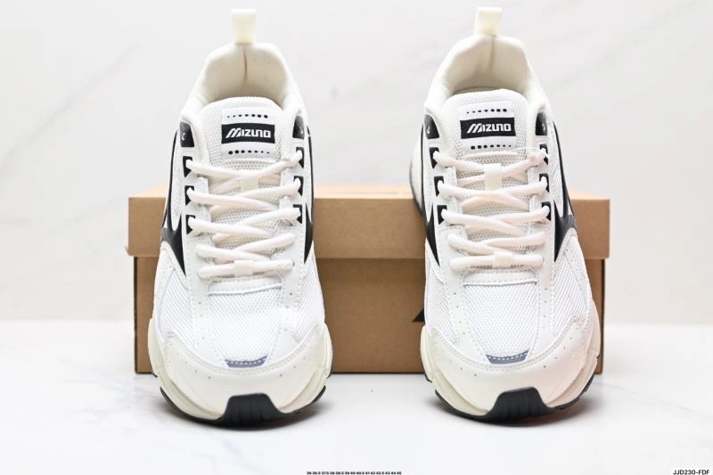 Budget-friendly Mizuno Shoes