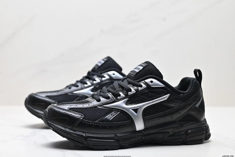 Discounted Mizuno Shoes