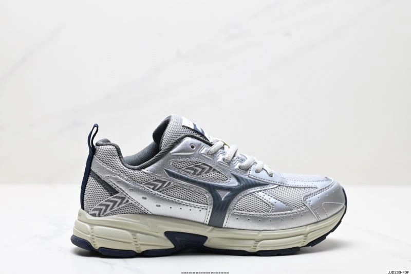 Mizuno Shoes