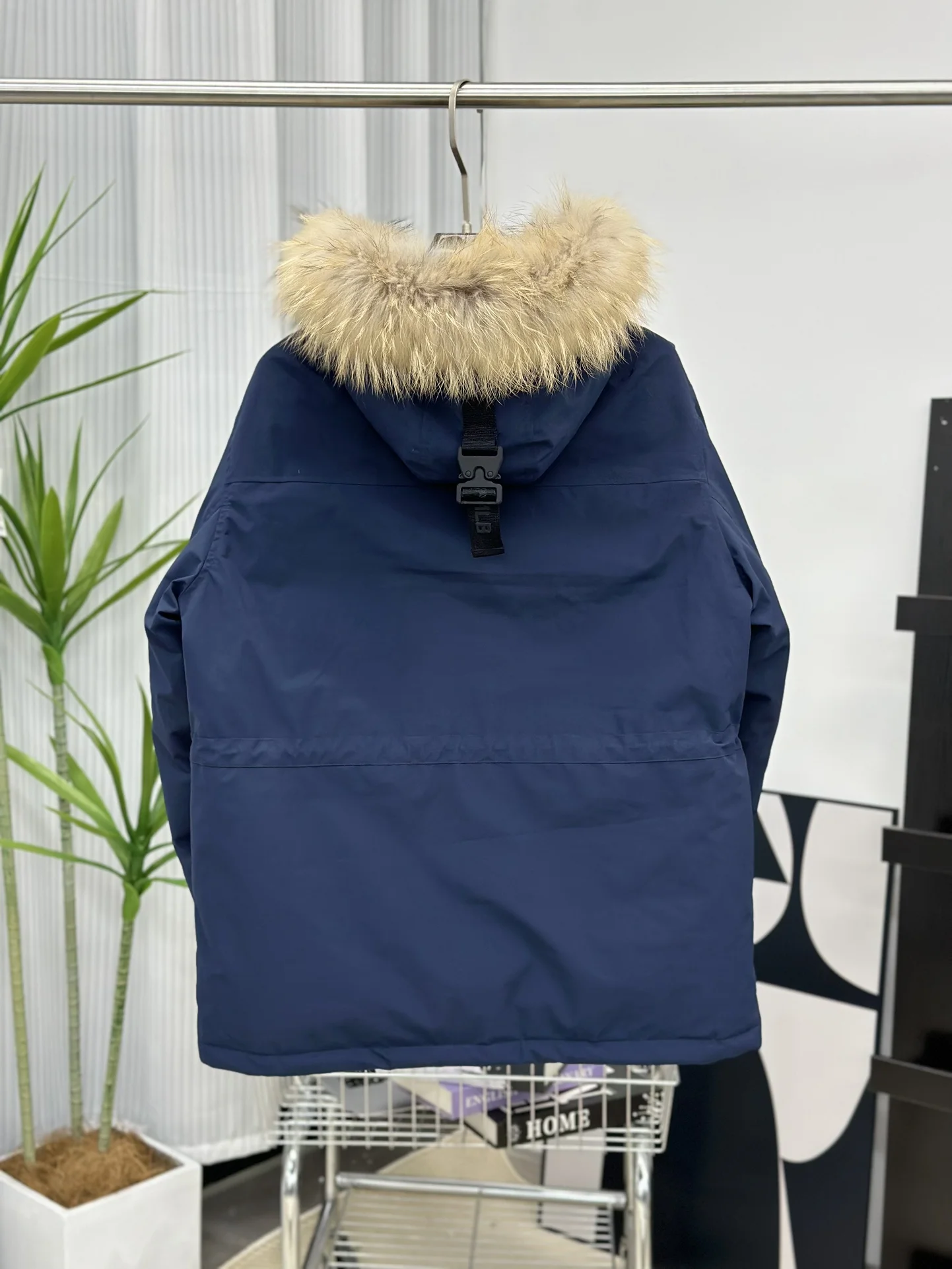 Exact replica Mlb Down Jackets