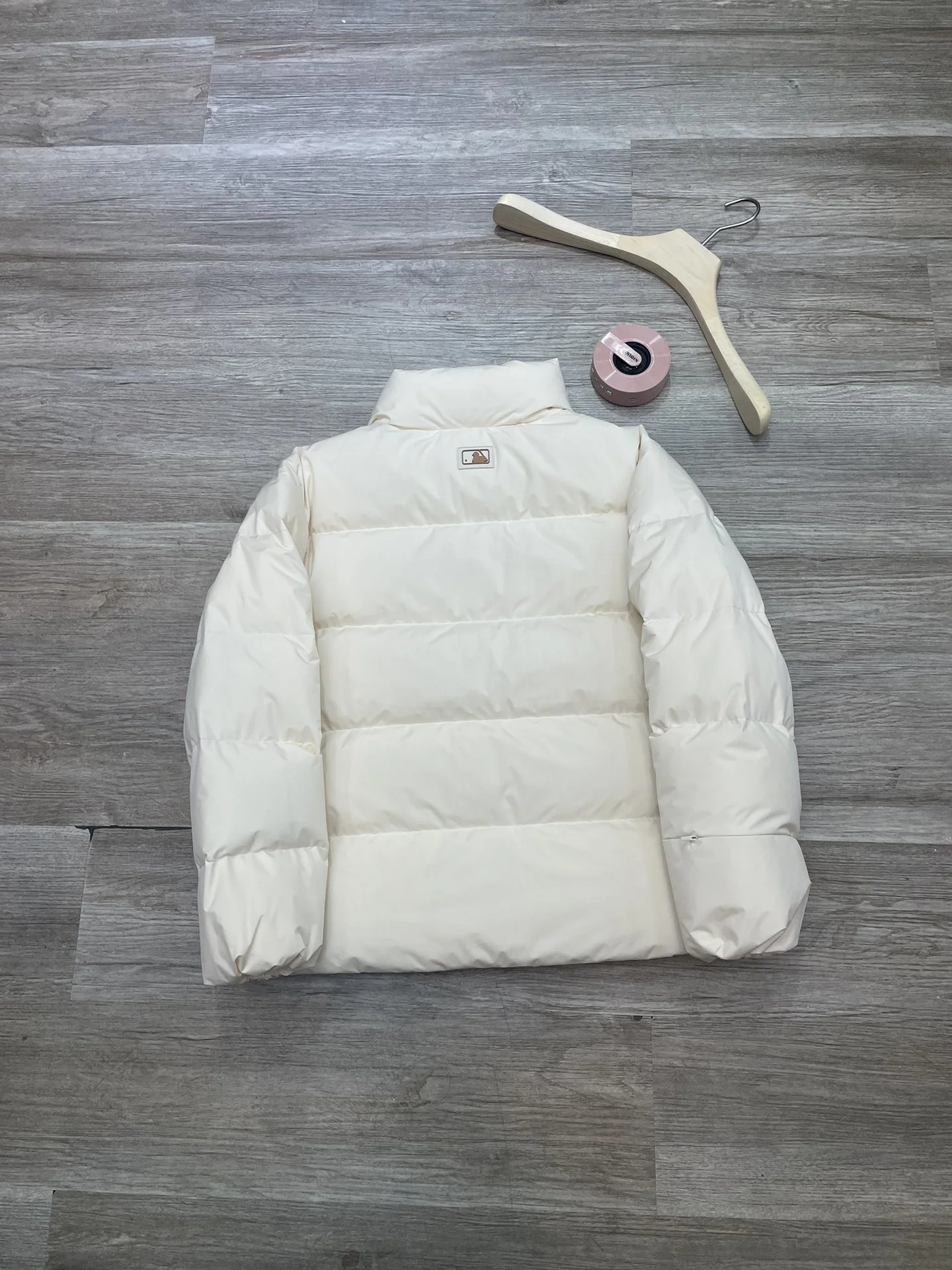 Indistinguishable Mlb Down Jackets