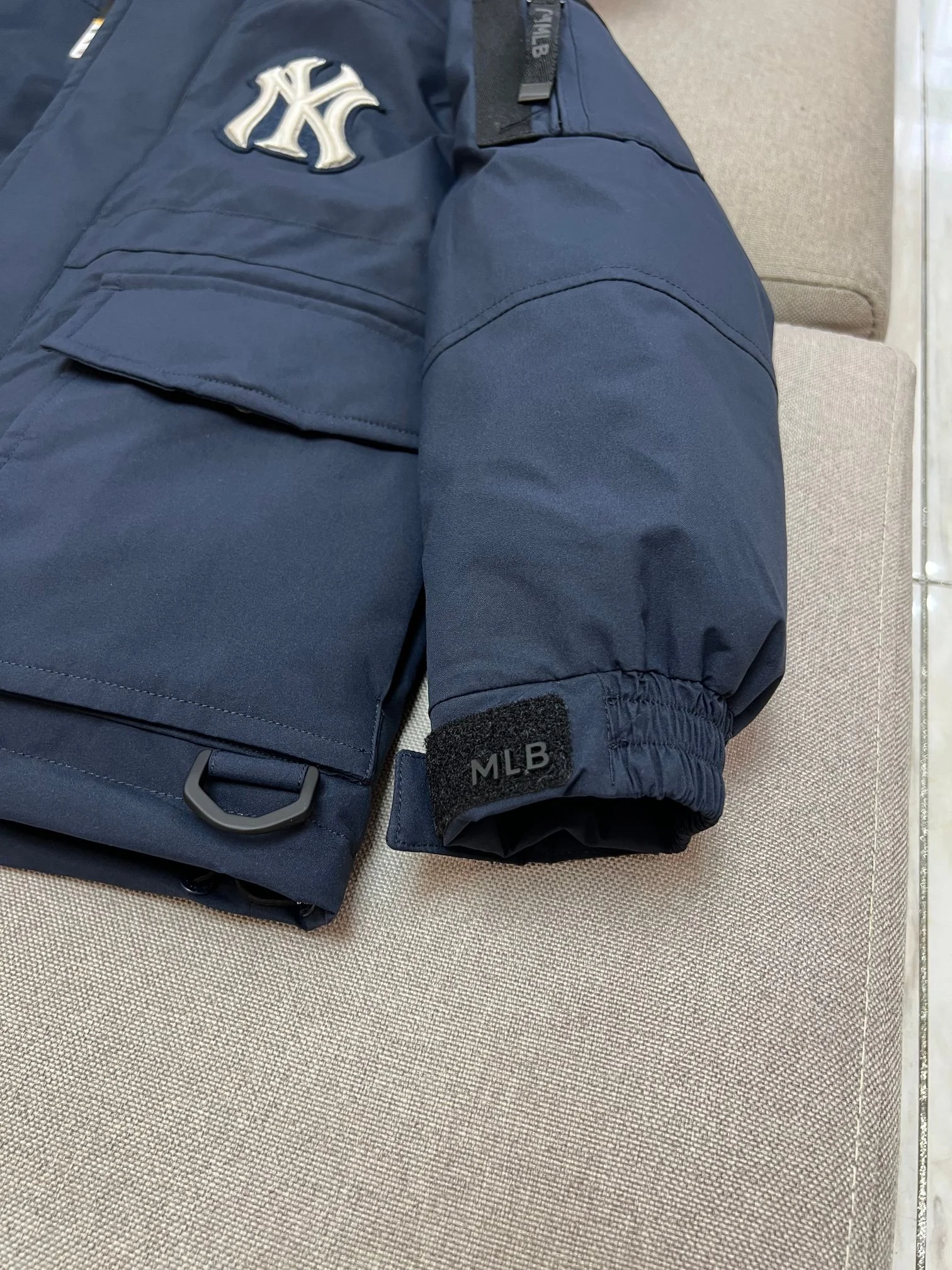 Brand-authenticated Mlb Down Jackets